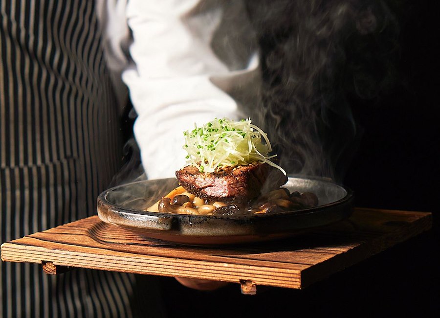 Home [www.akirabackaruba.com]